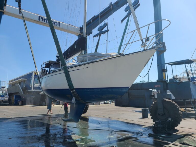 35′ C&C 35 MK III / Cutter - Christian & Co. Marine Surveyors