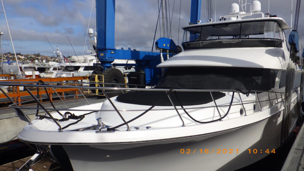 82′ Ocean Alexander - Christian & Co. Marine Surveyors